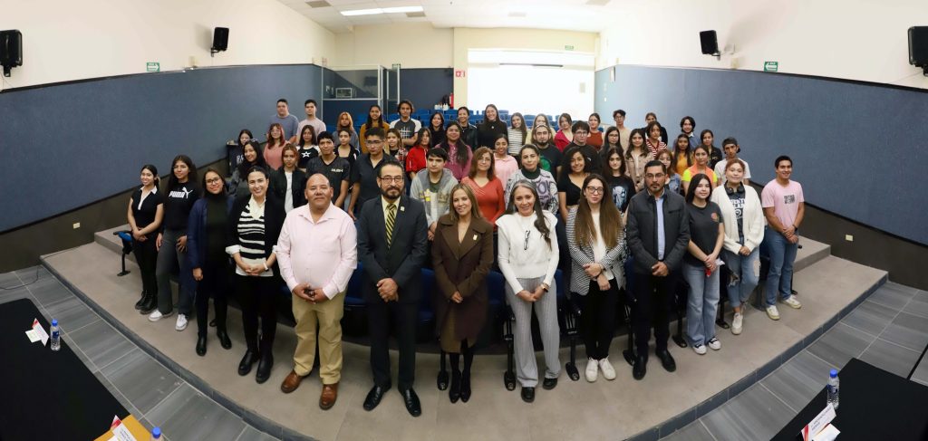 UAA welcomes new students to the Pharmaceutical Chemistry and Biology ...